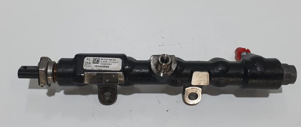Rampa inyección peugeot 208 2019 1.5 hdi 131 cv con tipo motor YH01 con ...